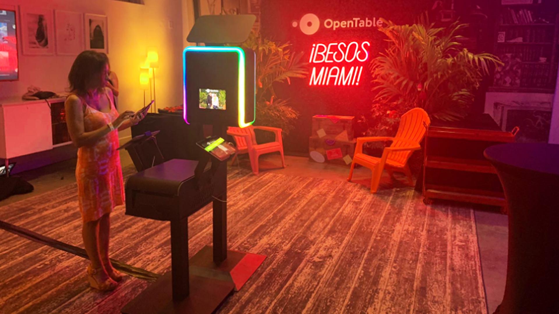 Custom LED Sign – COCKTAIL HOUR ENTERTAINMENT