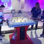 Hockey Super Chexx 2-4 Player Arcade Game – COCKTAIL HOUR ENTERTAINMENT